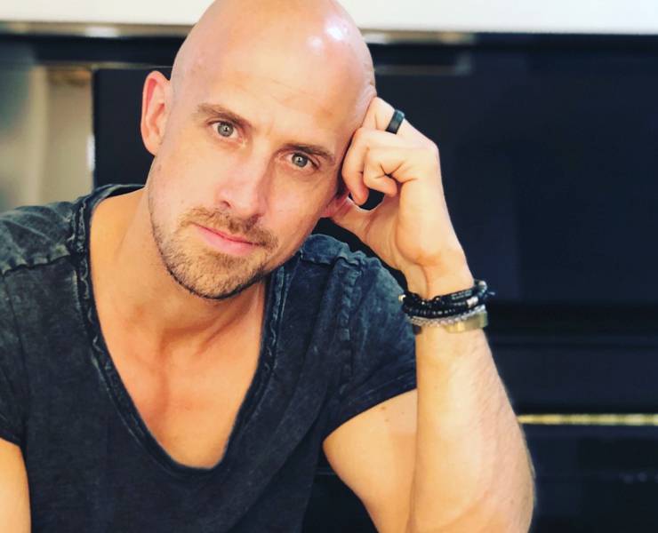 Daredevil Jonathan Goodwin delights audiences at ‘Fantasy’ in Las Vegas ...