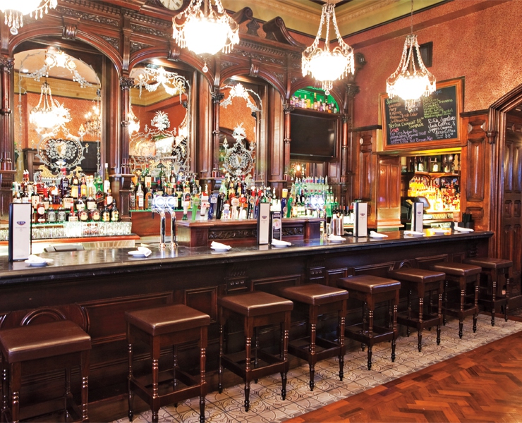 Rí Rá Irish Pub in Las Vegas offers a taste of the isle - Las Vegas ...