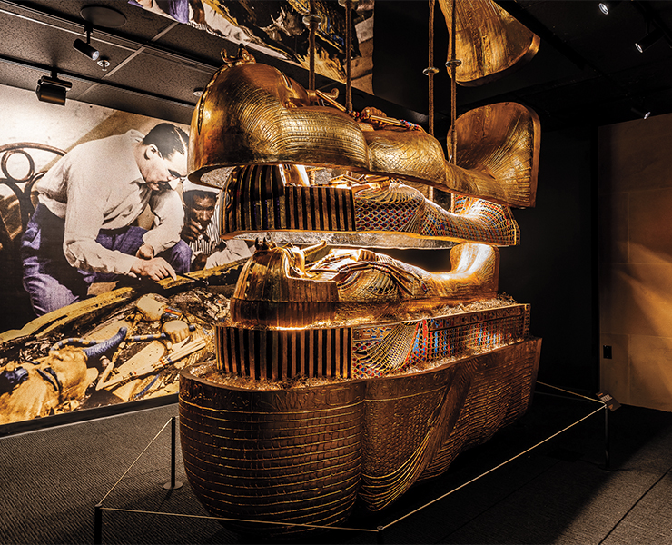 Inside King Tut Tomb Treasures Of King Tut's Tomb On Display The