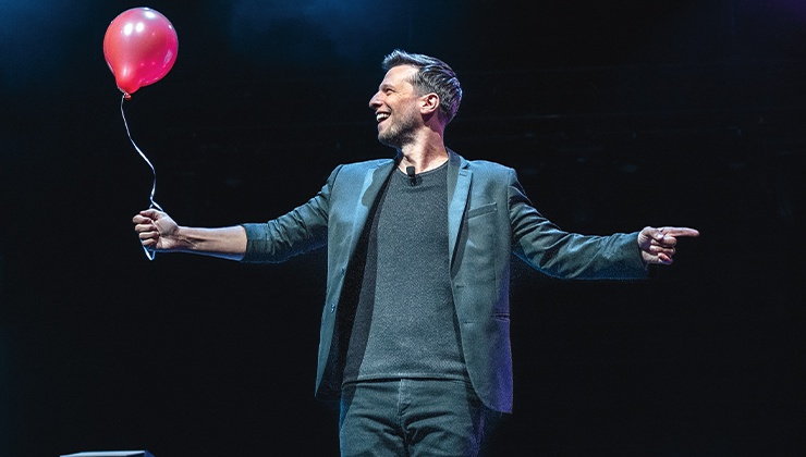 Mat Franco is constantly improving his successful Las Vegas show - Las ...
