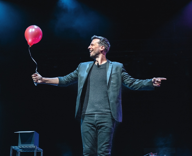 Mat Franco is constantly improving his successful Las Vegas show - Las ...