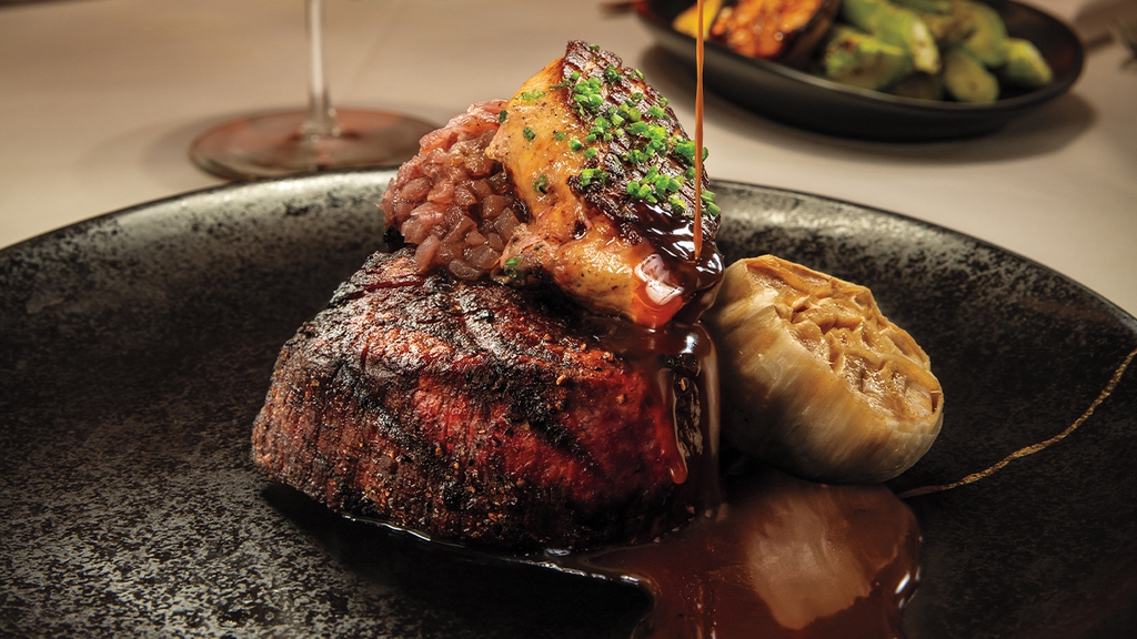 Edge Steakhouse continues to keep its standards high in Las Vegas - Las ...