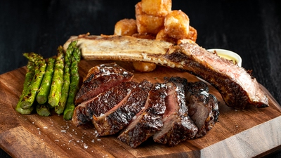 Dining - Las Vegas Magazine