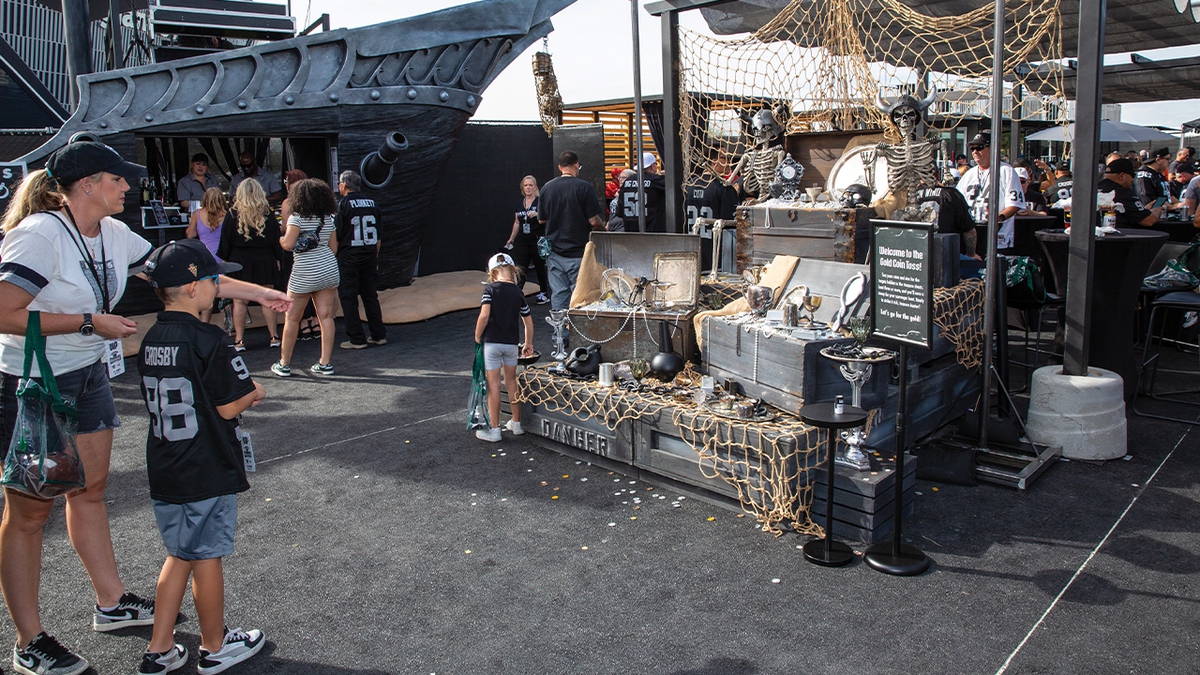 Score with the MASQUERAID VIP Tailgate at your next Las Vegas Raiders ...