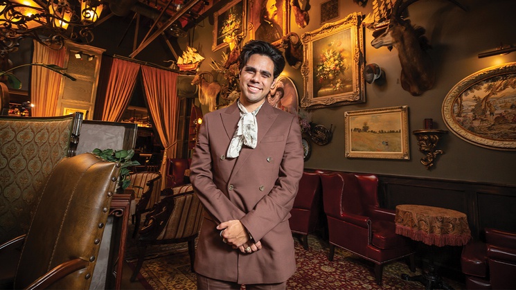Friends With Benefits: Andrew Martinez at Doberman Drawing Room - Las ...